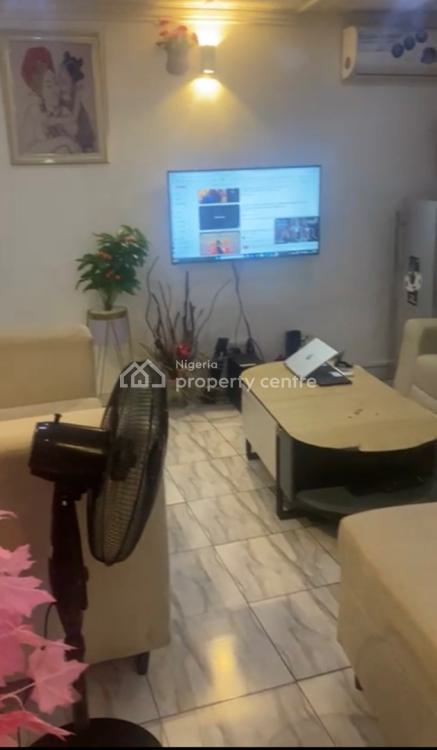 For Rent: Massive Standard Miniflat, Victoria Island (VI), Lagos | 1 ...