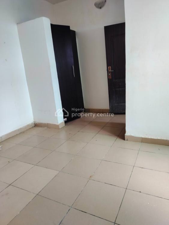 For Rent: Very Sharp Room And Parlor Close To The Estate Gate ...