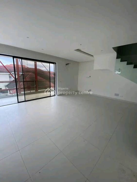 For Rent: Luxury Sharp 2bedroom, Lekki Phase 1, Lekki Phase 1, Lekki, Lagos | 3 Beds, 3 Baths ...