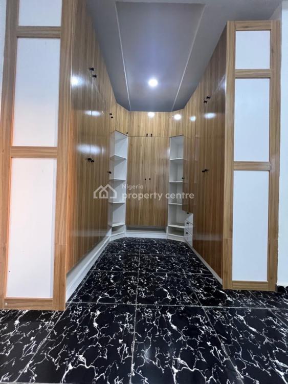 For Rent: Standard N Massive Master Bedroom Shared Apartments, Orchid ...