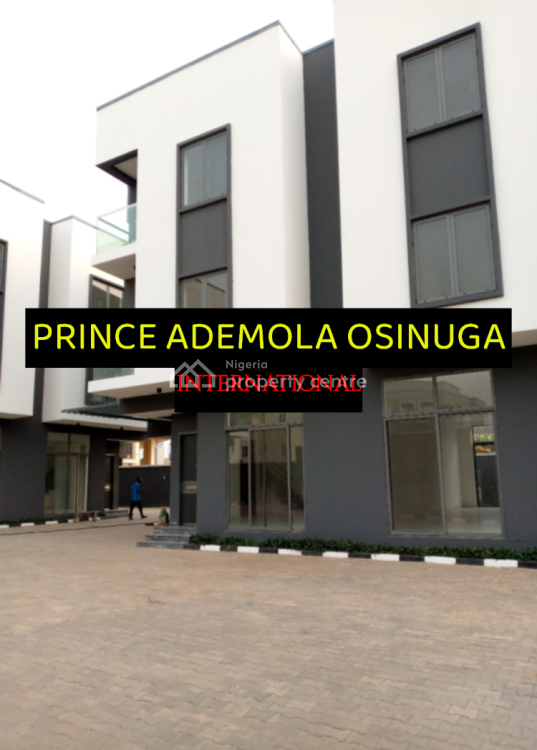 For Sale: Luxury 4 Bedroom Semi Detached House +bq, Banana Island ...