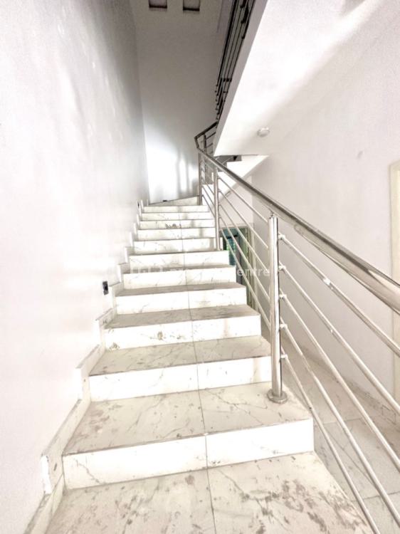 For Rent: Luxury 4 Bedroom With Swimming Pool With Lovely Feature ...