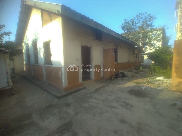 For Sale: Completely Vacant Bungalow Lying On 500 Square Meters Land ...