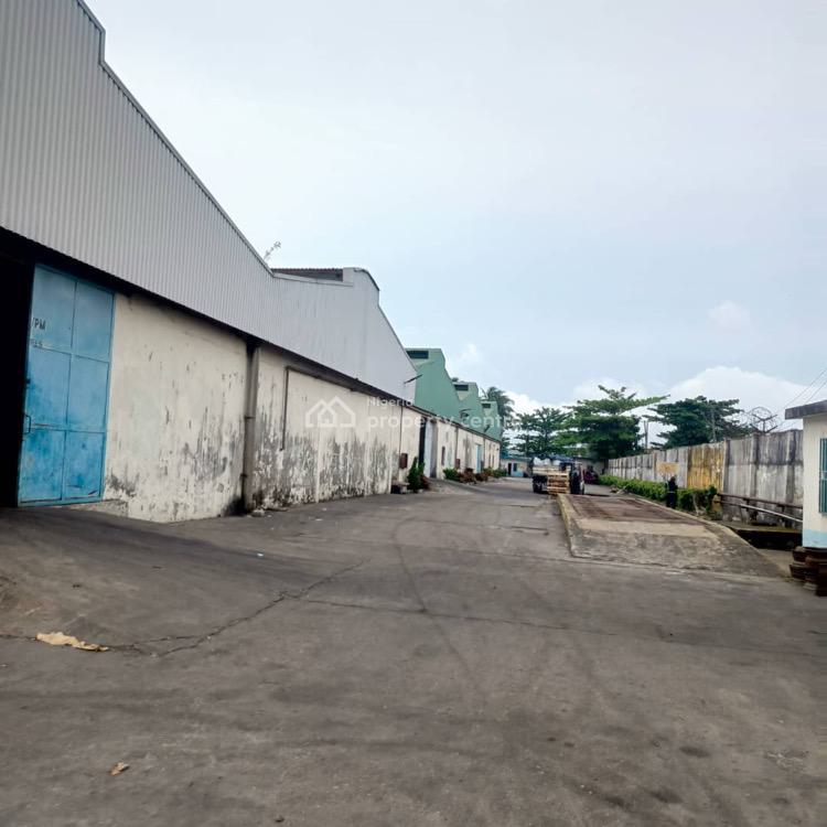 For Rent: Warehouse, Oshodi, Lagos | Nigeria Property Centre (Ref: 2526431)