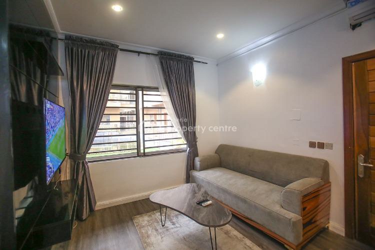 Short Let: Luxury 1 Bedroom And Parlour With Swimming Pool, Dideolu ...