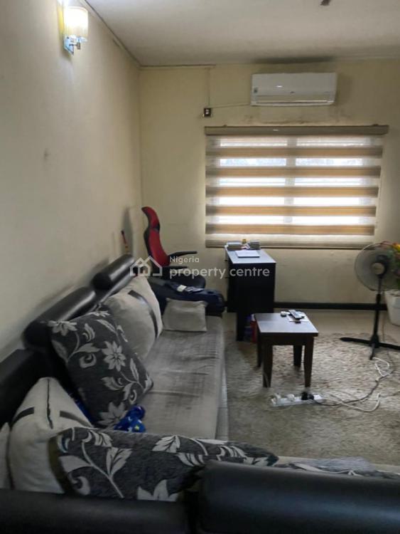 For Rent: Ordinary Room To Share Facilities In An Estate, Dolphin ...