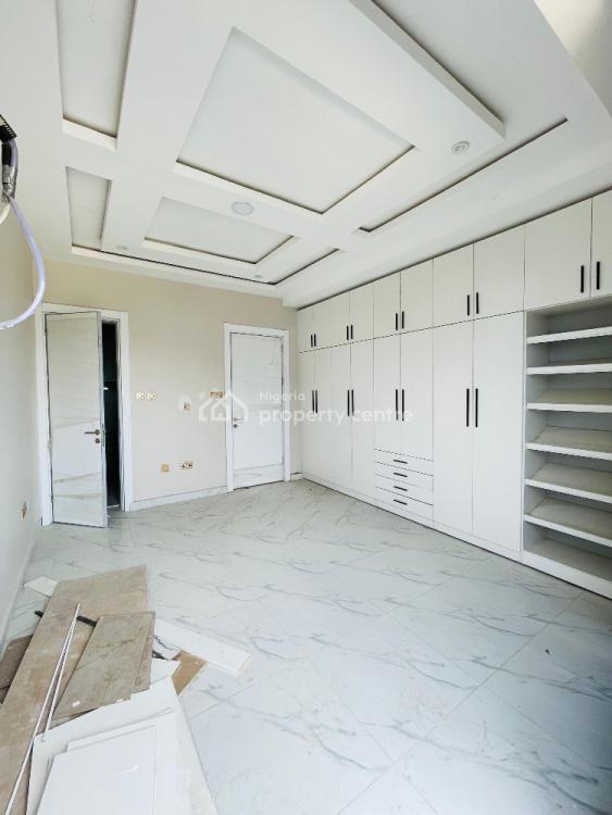 For Sale: Luxury 2bedroom, Lekki Phase 1, Lekki, Lagos | 2 Beds, 2 ...