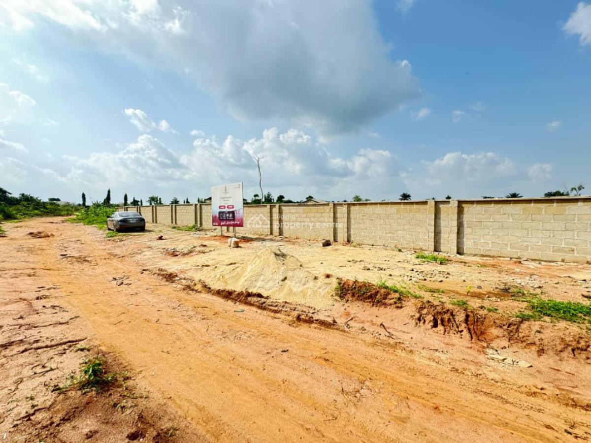 For Sale: The Signature Residence!! A Buy And Build Estate, Imota ...