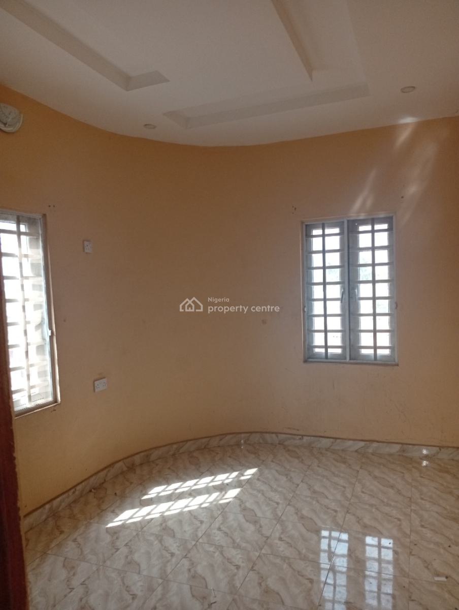 For Rent: Executive Mini Flat, Back Of Amala Hey Akute, Ojodu Berger ...