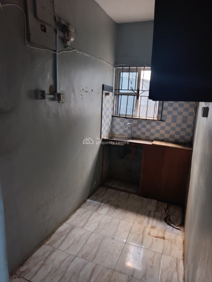 For Rent: 2 Bedroom Flat, Alagomeji, Yaba, Lagos | 2 Beds, 2 Baths ...