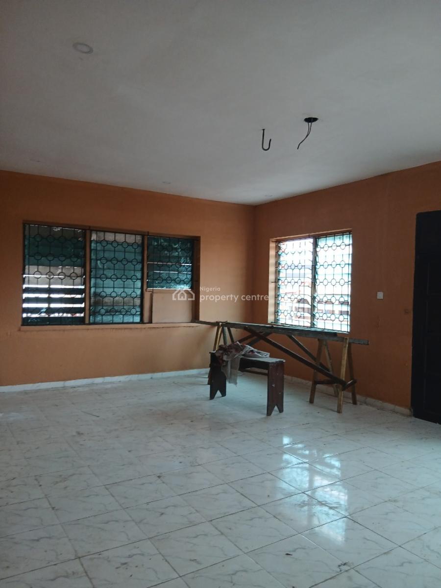For Rent: Space Longer Excellent 3 Bedroom + Bq (old House), Yaba ...