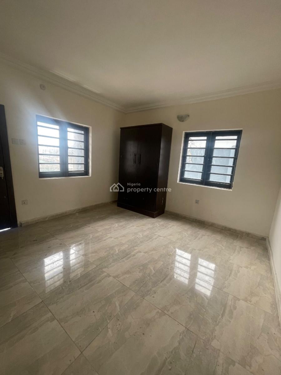 For Rent: Neatly Structured 3 Apartment, Yaba, Lagos | 3 Beds | Nigeria ...