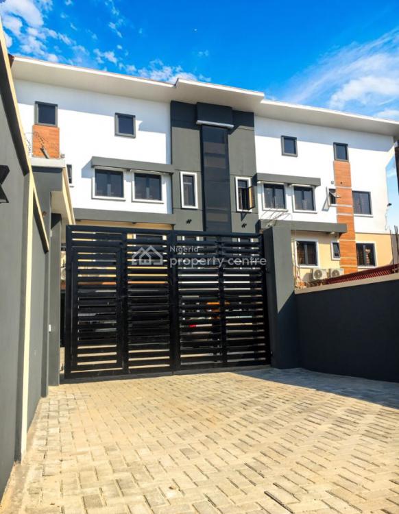 Short Let: Amazing 2 Bedrooms Luxury Apartments, Oyekan Close ...
