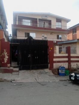 Houses, Flats & Land for Sale in Ogudu, Lagos (1,909 listings)
